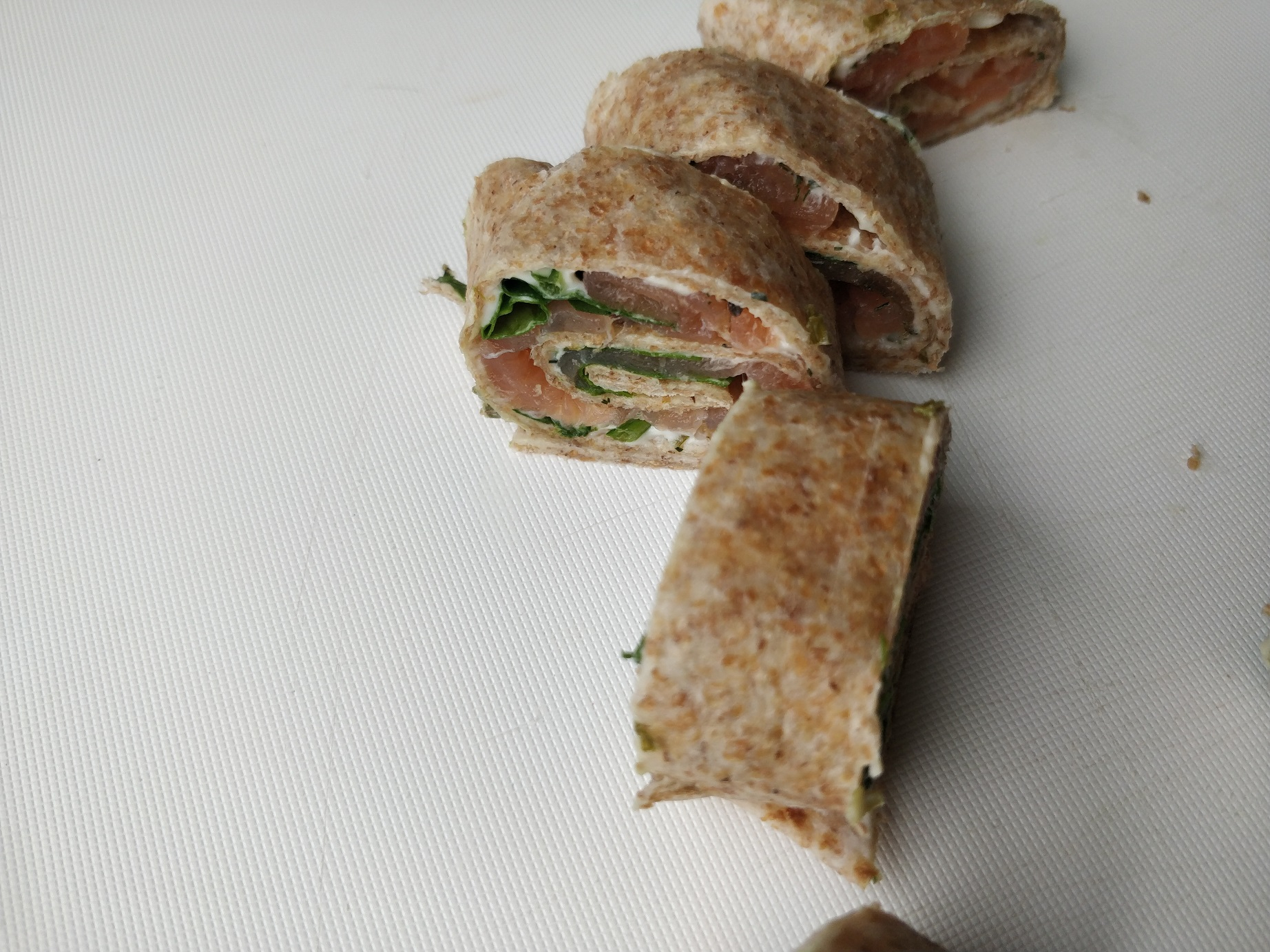 Tortilla ruller m laks. - Lærkes roderier